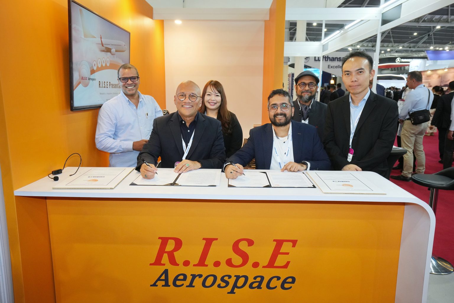 Singapore Pavilion at 25th Edition of MRO Asia-Pacific | Association of ...